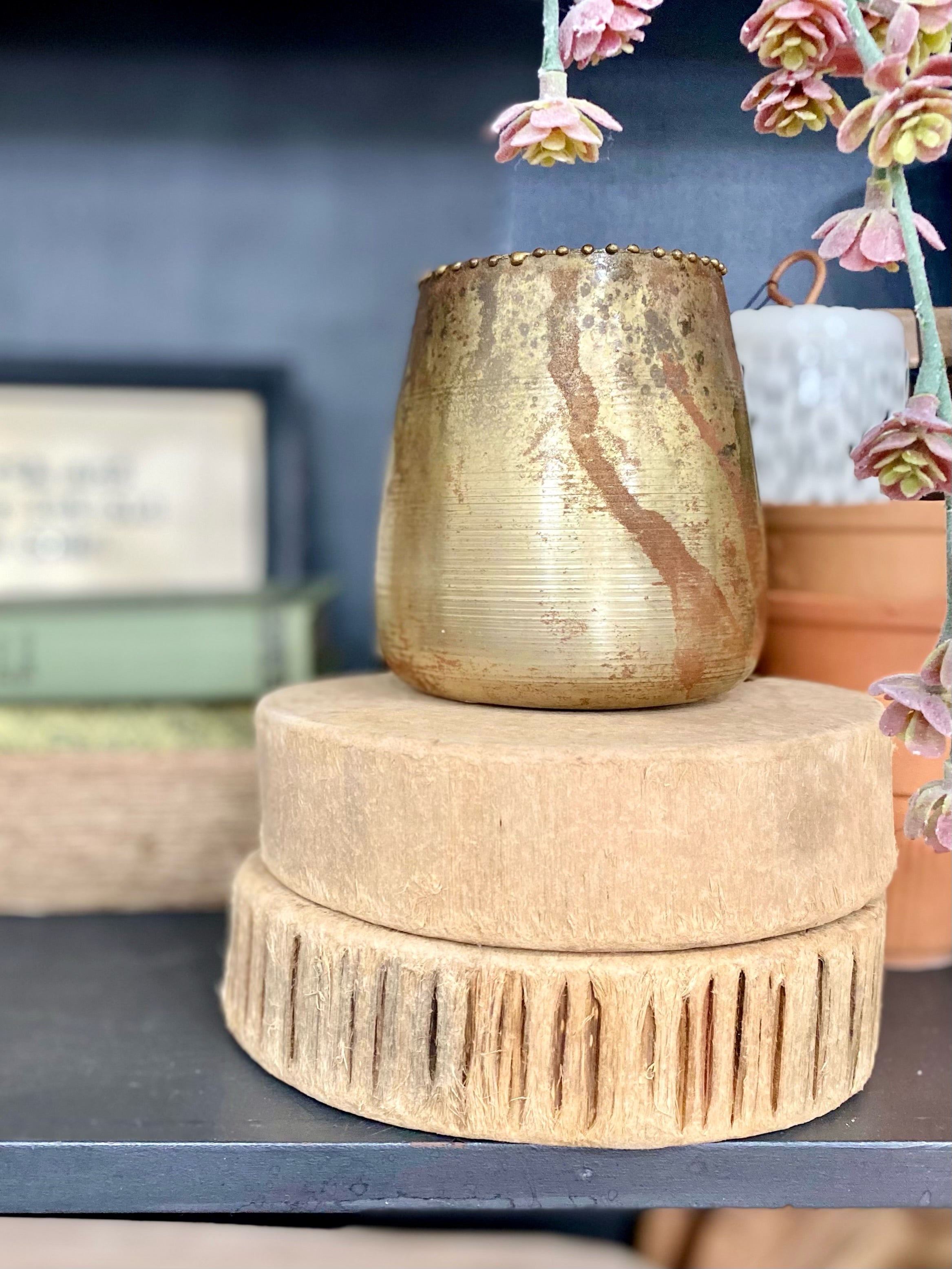 Wood Slab Riser – Terra Cottage